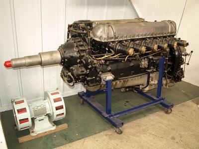 Rolls Royce made the in the aero engine 1914 when WW1 started and ...