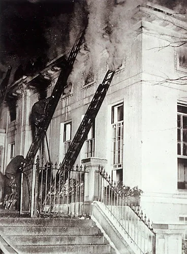 Fire in the West Wing. Image courtesy of the Library of Congress (1929).