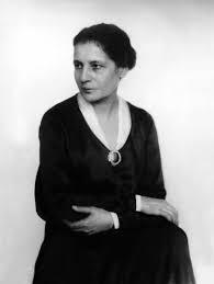 1938