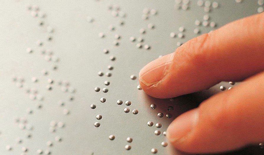 Ejemplo del sistema Braile.