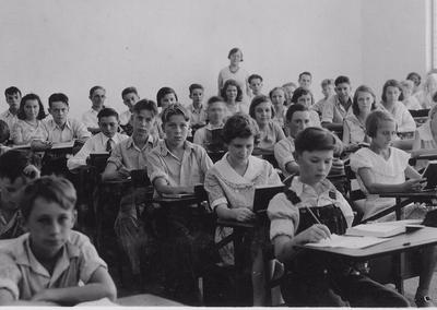1950s Classroom : vivateachers.org