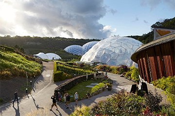 Credits to : https://grimshaw.global/projects/the-eden-project-the-biomes/