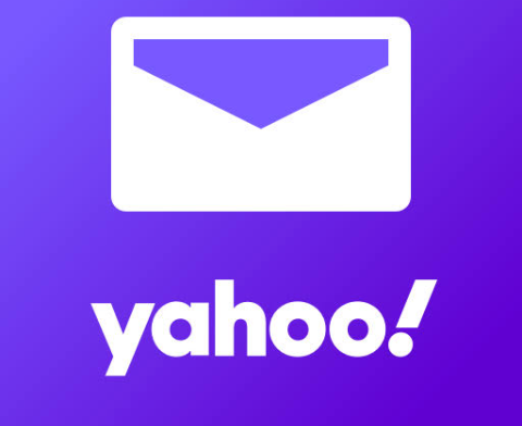 Se funda Yahoo al siguiente año Microsoft lanza internet explorer.