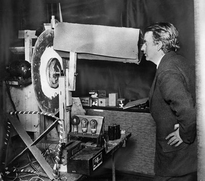 John Logie Baird demonstrates TV