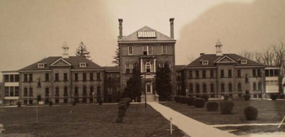 Picture of a large asylum
