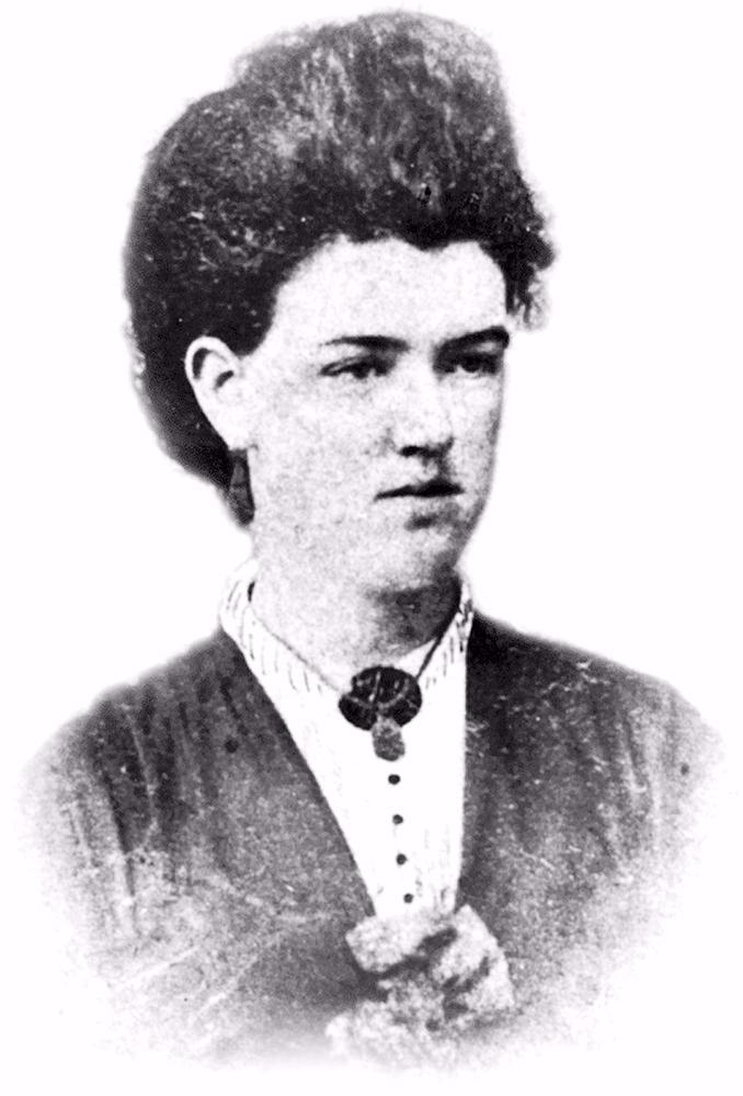 Kate Kelly, Ned's sister