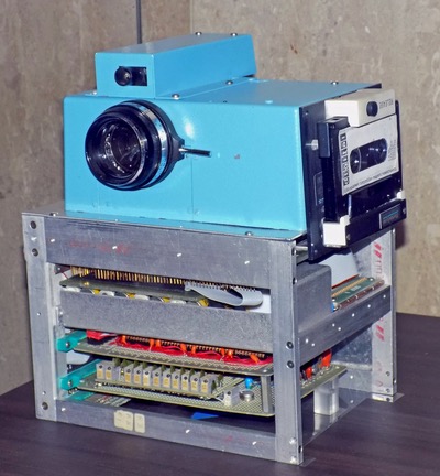 In 1975 Steven Sasson developed the first digital camera.