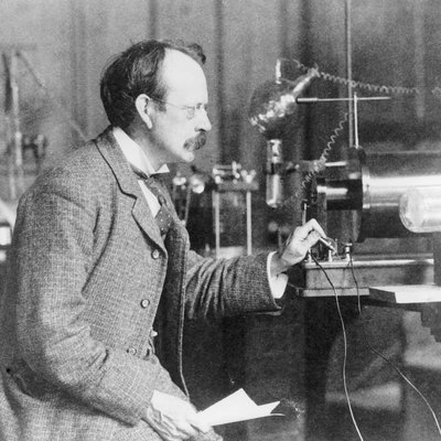 1897, JJ Thomson