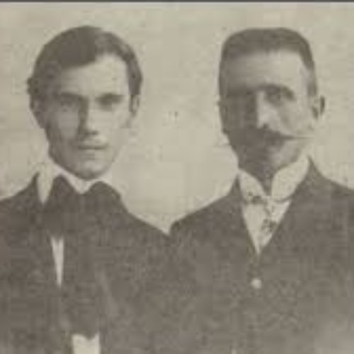 1900
