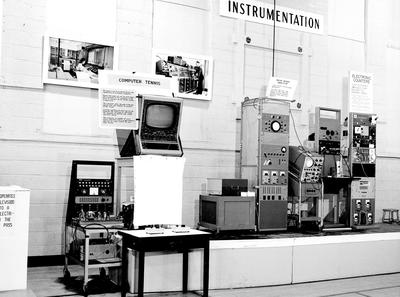 The Cathode Ray Amusement Device that was used to build the first video ...
