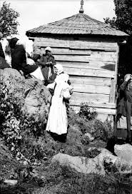 Meeksi Jaanikivi oli tuntud universaalse ravikivina.