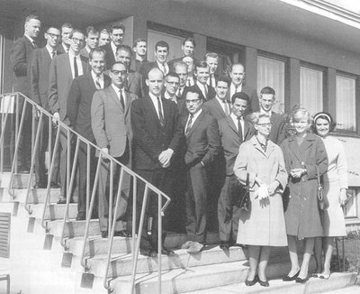 https://commons.wikimedia.org/wiki/File:Univac-1107-besok-1964.jpg