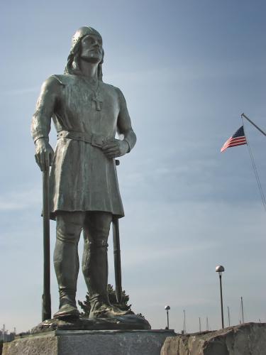 https://pt.wikipedia.org/wiki/Leif_Ericson