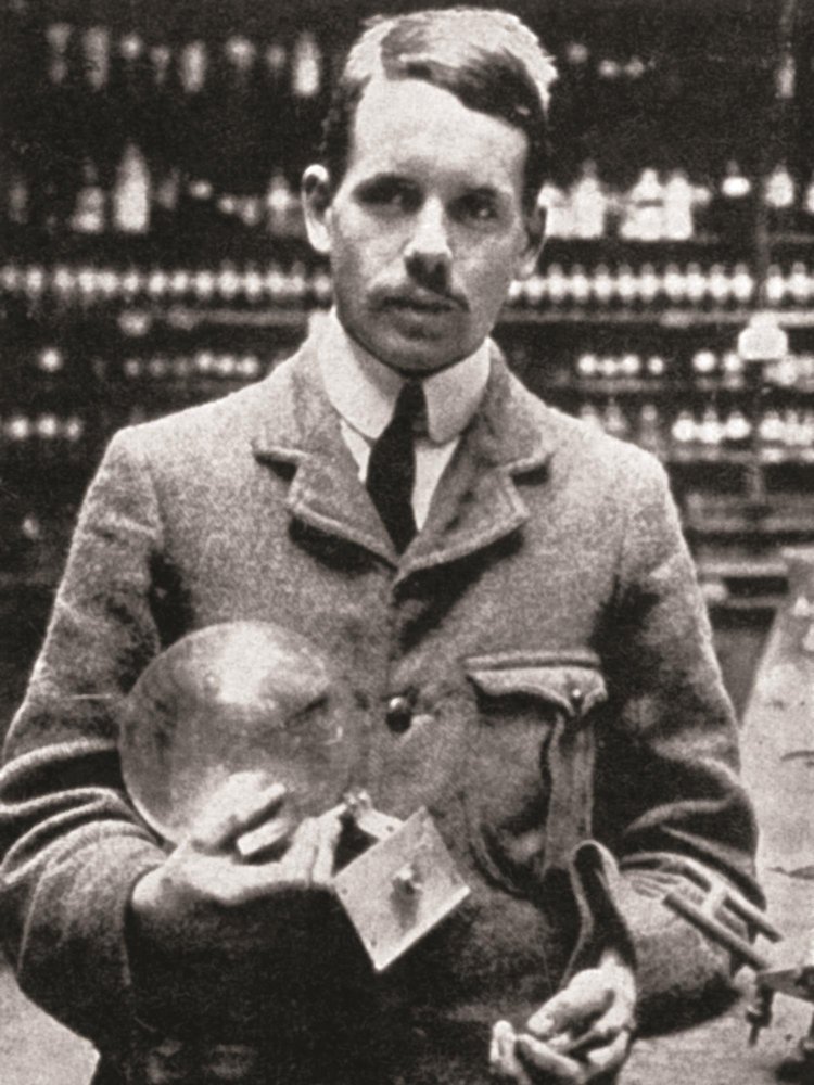 Portrait of Henry Moseley with a Noble Peace Prize