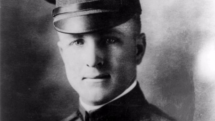 http://www.history.com/news/history-lists/6-american-heroes-of-wwi