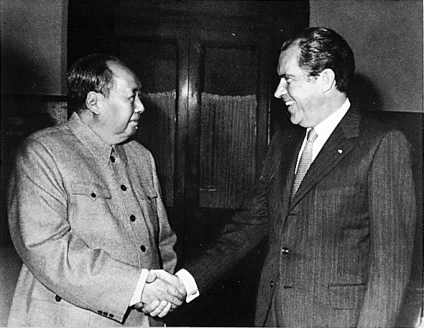 1972 Nixon's Visit : As Chinese relations with the Soviet Union ...