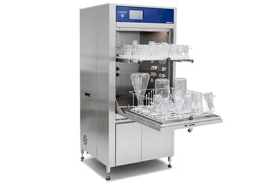 1994: Getinge acquires the French disinfection company, Lancer