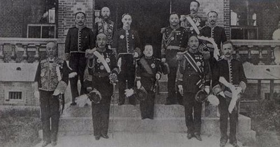 A picture of Korean who helped Japan' s treaty