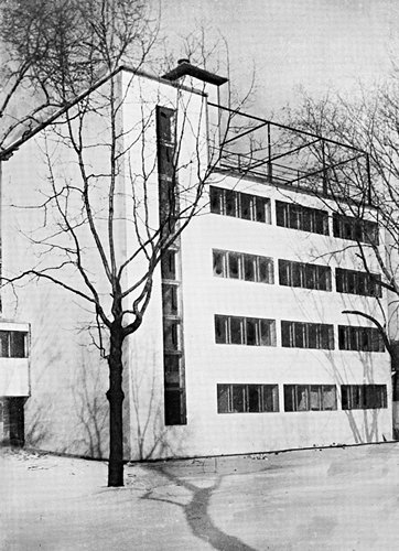 Ginzberg, Moisey. 1928-1932. Narkomfin Building. https://library ...