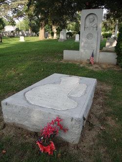This is Daniel Morgan's grave at Mount Hebron Cemetery in Winchester ...