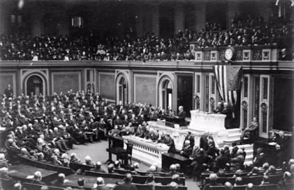 President Wilson giving a speech for the congress