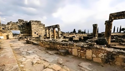 c. 3300 – 2600 BCE (Early Harappan Phase): Development of urban ...