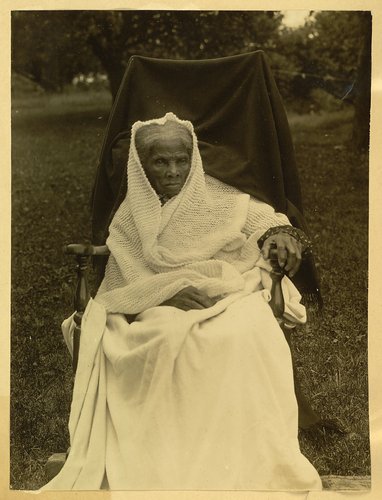 TitlePhotograph of Harriet TubmanCreated / Published[1911] https://www ...