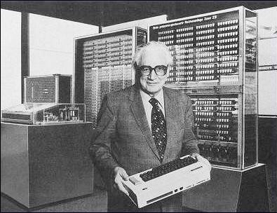 4.-(1834) Se inventó la primera computadora digital era programada por ...