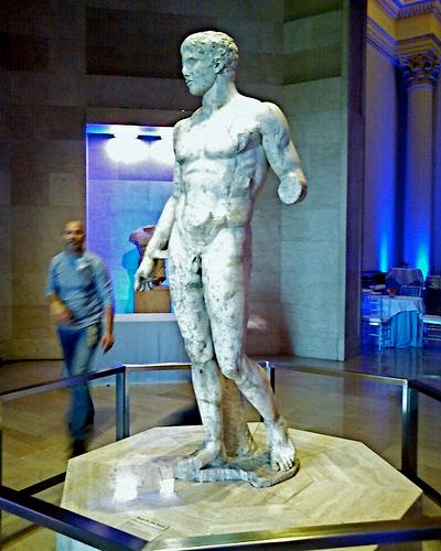 Doryphoros Polykleitos. Original 450-440 B.C.E. Roman copy (marble) of ...