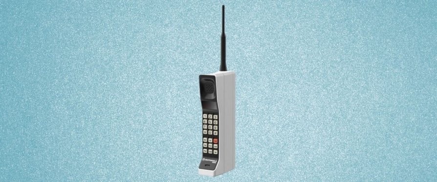 año 1983 – Motorola DynaTAC 8000X
