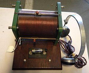 1907 "Radio de Galena" Fue el primer radio por el cual se pudo ...