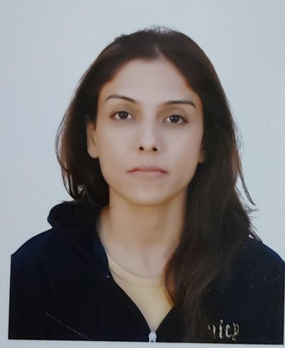 Headshot of Saadia (courtesy of Saadia)