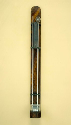 The first Barometer, created by Italian Physicist Evangelista ...