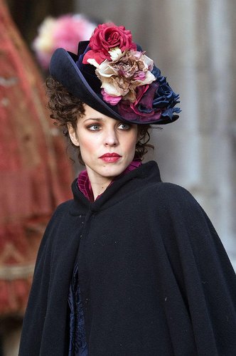 Rachel McAdams as Irene Adler in Sherlock Holmes (2009).