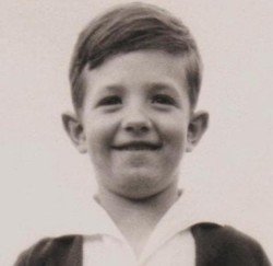 Grew up very introverted, preferring to read indoors or do experiments ...