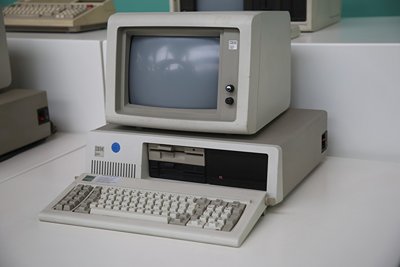 IBM PC/XT (1980)