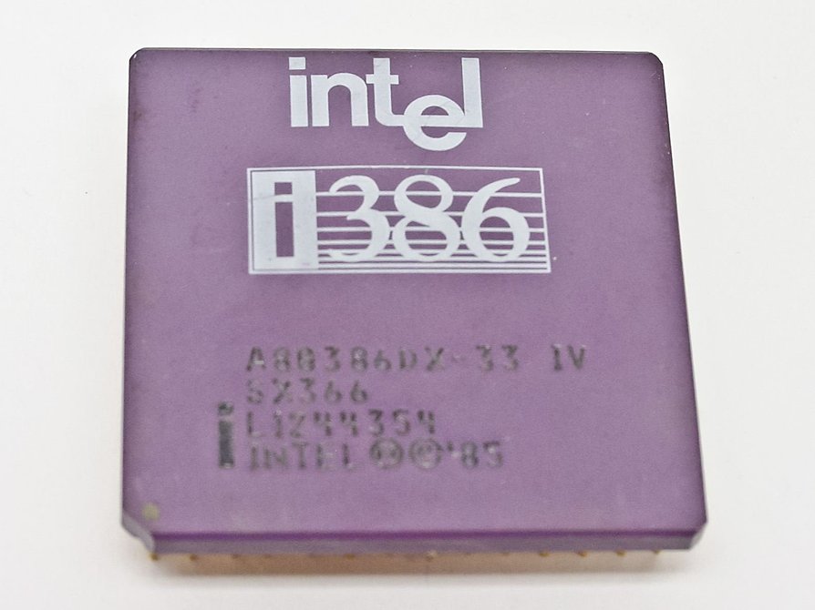 1985 - Intel i386
