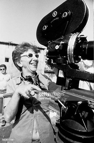 1976→ Lina Wertmuller fue nominada al Óscar con su película "Pasqualino ...