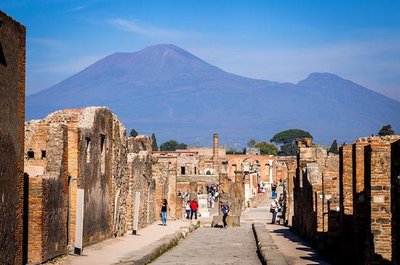 Ruins of Pompeii with a view of mount Vesuvius