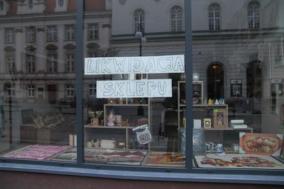 W okresie transformacji gospodarczej nastąpiła likwidacja Cepelii w ...