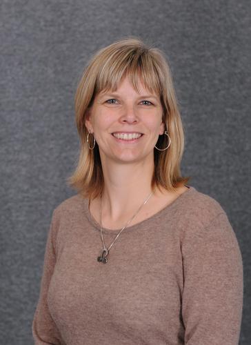 Voici ma photo de l'année scolaire 2017-18. C'est ma dernière année à l ...