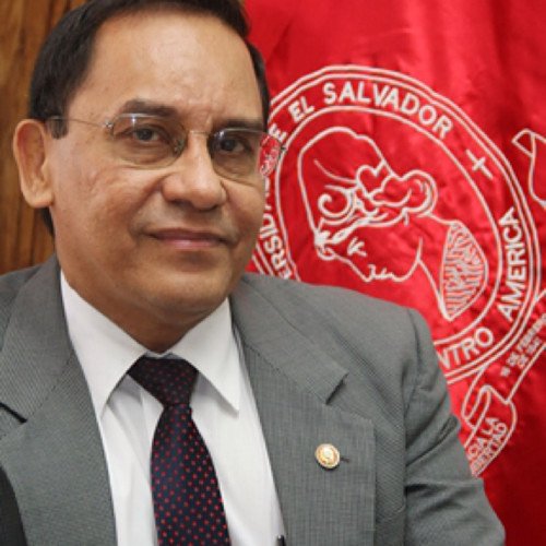 Compitieron por la rectoría seis fórmulas, resultando electo el Ing ...