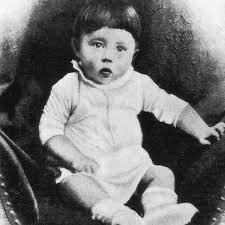 Early life of Adolf