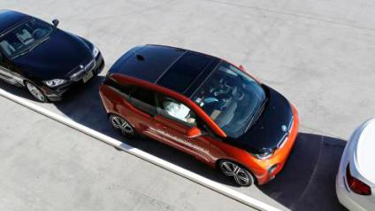 http://blog-seguros.balumba.es/como-aparcar-en-linea-coche