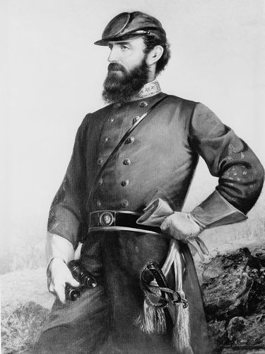 Stonewall Jackson, like Robert E. Lee, was a Confederate general and ...