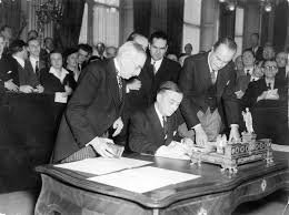Signing of the OEEC Charter (Paris, 16 April 1948)