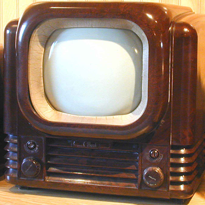 Siglo XX - Invención del Televisor (1927)