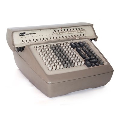 1960 - Electronic Calculator