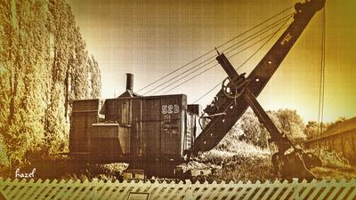A Huge Ruston Bucyrus Steam Shovel/ Hazel/ Flickr.com