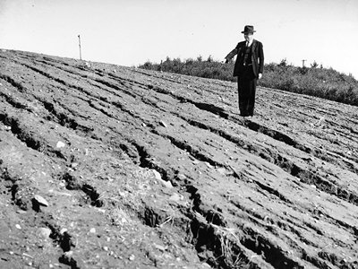 Hugh Hammond Bennett, known as the father of soil conservation, led the ...